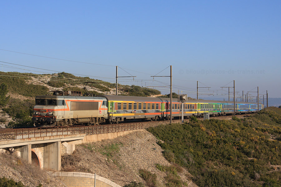 Photos-de-Trains.net :: 7280 au Téoz 4762